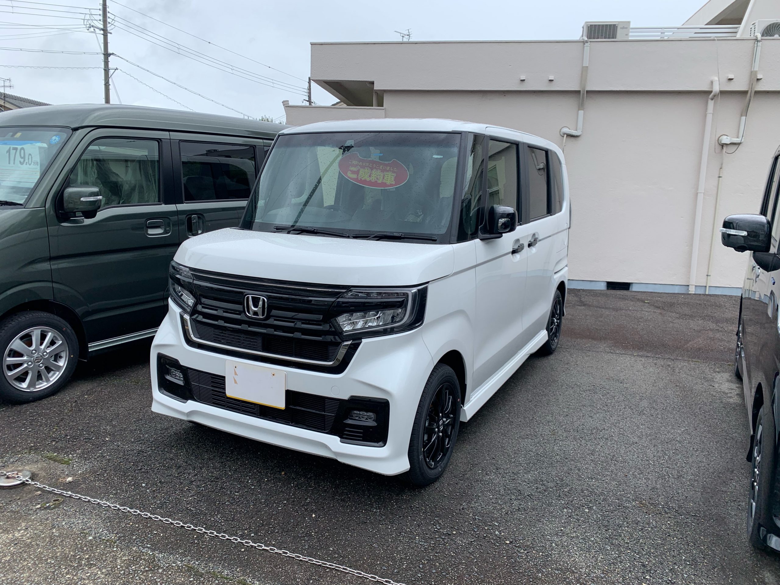 未使用車 小野市 T様 R5 N－BOXカスタム ご成約！！ | 小野カーセンター 車検板金新車中古車総合サイト